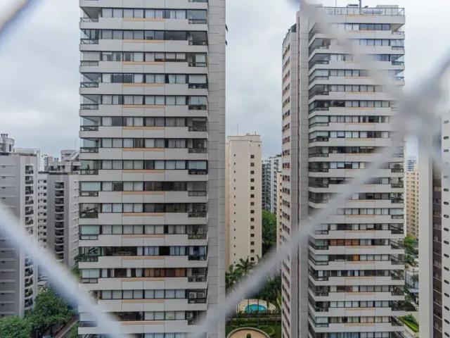 Apartamento com 2 Quartos para alugar, 74m² Moema