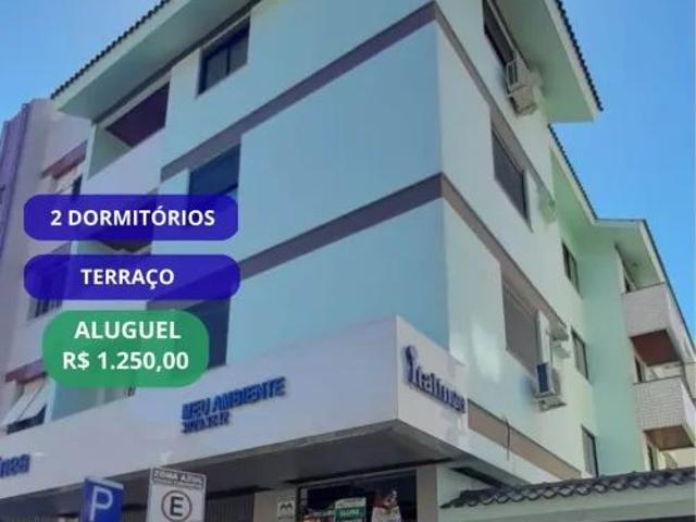 Apartamento com 2 Quartos para alugar, 75m² Centro