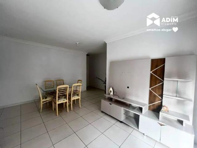 Apartamento com 2 Quartos para alugar, 75m² Centro