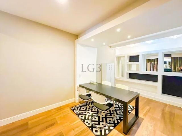 Apartamento com 2 Quartos para alugar, 75m² Centro