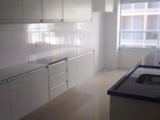 Apartamento com 2 Quartos para alugar, 75m² Condomínio Royal Park
