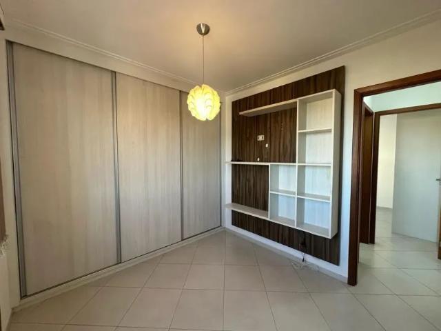 Apartamento com 2 Quartos para alugar, 75m² Jardim Satélite
