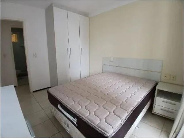 Apartamento com 2 Quartos para alugar, 75m² Meireles
