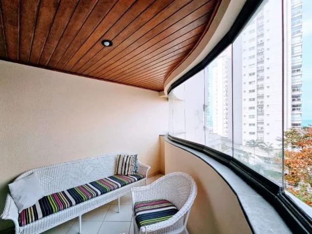 Apartamento com 2 Quartos para alugar, 75m² Pitangueiras