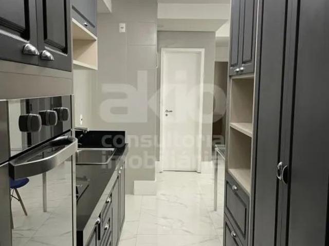 Apartamento com 2 Quartos para alugar, 76m² Centro