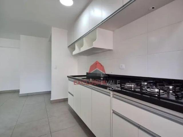 Apartamento com 2 Quartos para alugar, 76m² Jardim Aquarius
