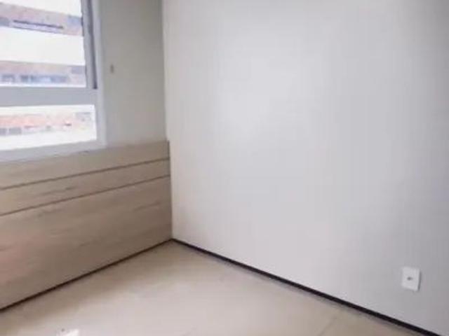 Apartamento com 2 Quartos para alugar, 77m² Calhau