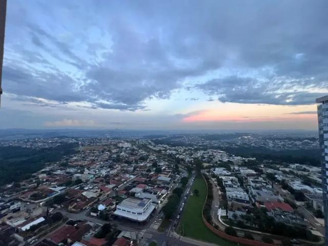 Apartamento com 2 Quartos para alugar, 77m² Park Lozândes