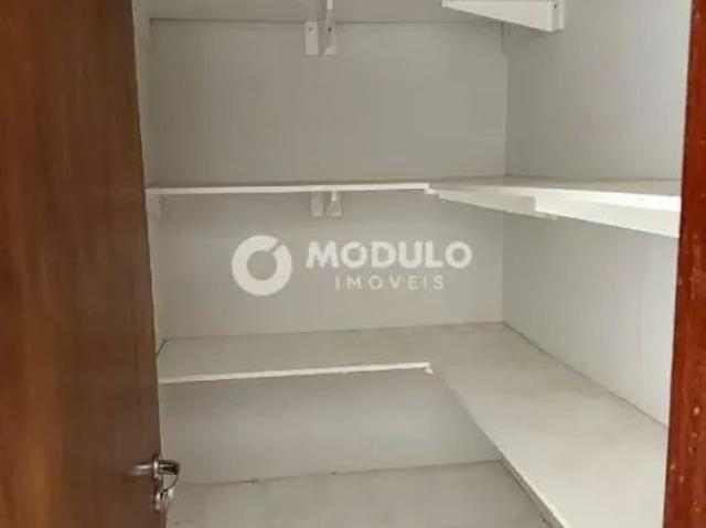 Apartamento com 2 Quartos para alugar, 78m² Patrimônio