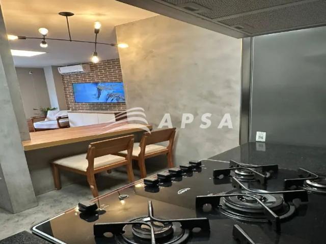 Apartamento com 2 Quartos para alugar, 79m² Copacabana