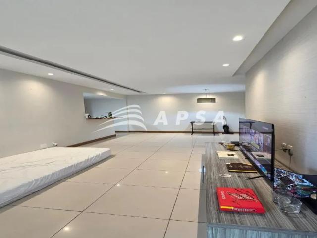 Apartamento com 2 Quartos para alugar, 79m² Recreio Dos Bandeirantes