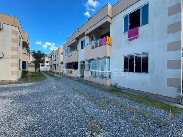 Apartamento com 2 Quartos para alugar, 70m² Tomaz Coelho