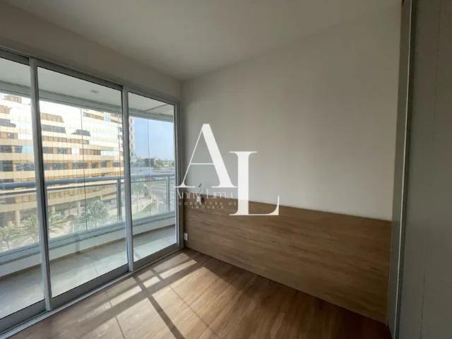 Apartamento com 2 Quartos para alugar, 70m² Dezoito do Forte Empresarial Alphaville