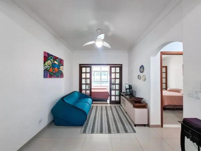 Apartamento com 2 Quartos para alugar, 70m² Pitangueiras