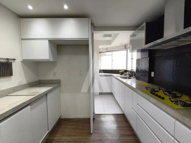 Apartamento com 2 Quartos para alugar, 84m² Centro