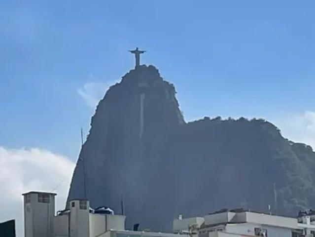 Apartamento com 2 Quartos para alugar, 80m² Botafogo