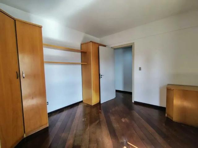 Apartamento com 2 Quartos para alugar, 80m² Centro