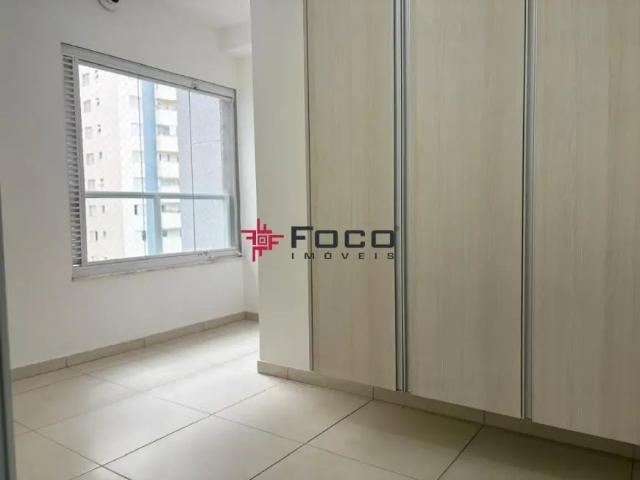 Apartamento com 2 Quartos para alugar, 80m² Condomínio Royal Park