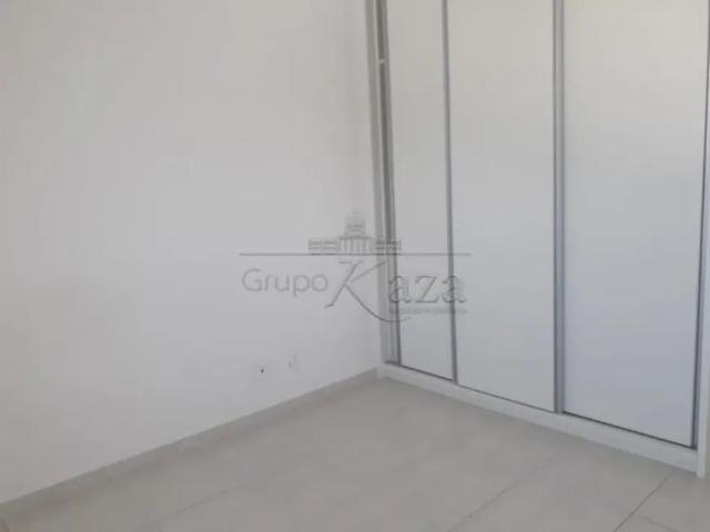Apartamento com 2 Quartos para alugar, 80m² Jardim Aquarius