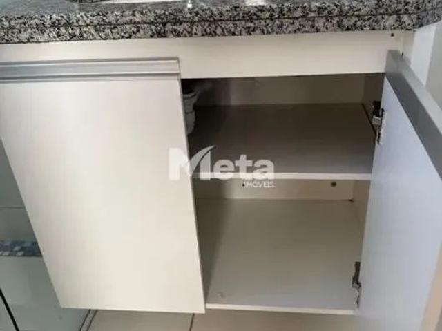 Apartamento com 2 Quartos para alugar, 80m² Santa Mônica