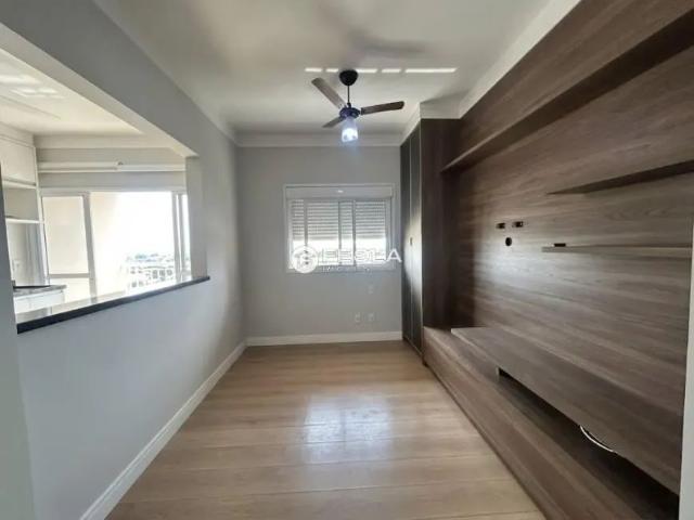 Apartamento com 2 Quartos para alugar, 82m² Jardim Jacyra