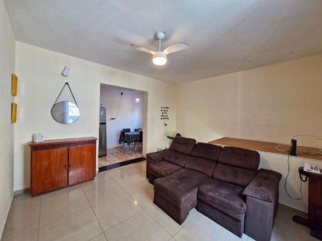 Apartamento com 2 quartos para locação no Gonzaga em Santos