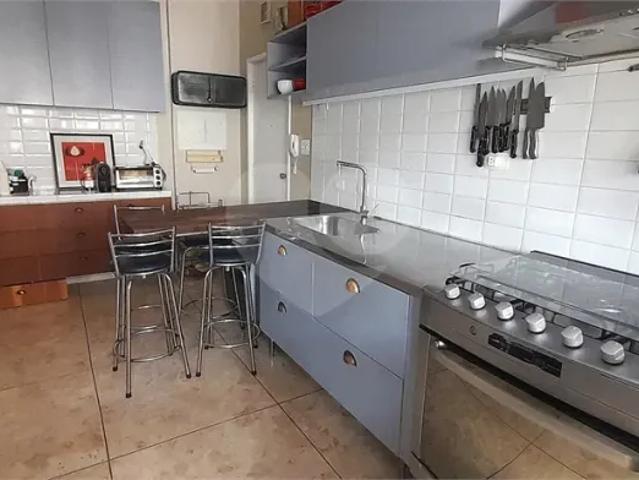 Apartamento com 2 quartos para locação em Itaim Bibi SP