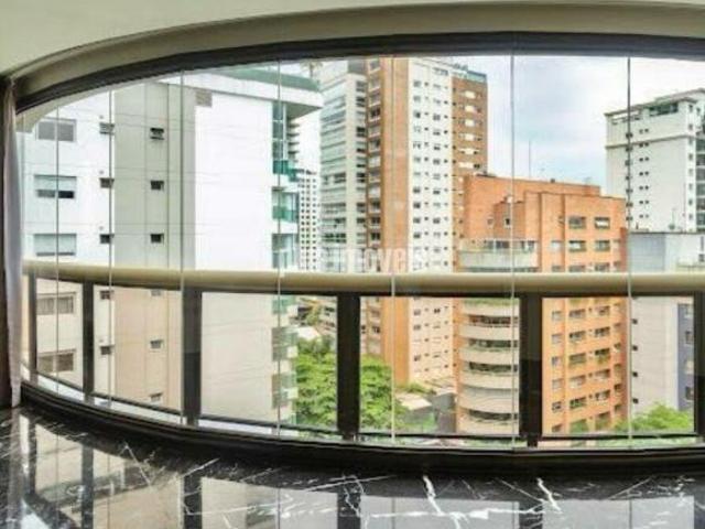 Apartamento com 2 Quartos para venda, 227m² Moema Pássaros