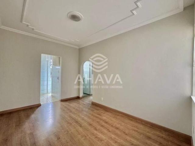 Apartamento com 2 Quartos para Venda, 60m², Planalto, Próximo à Avenida Dr. Cristiano Guimarães