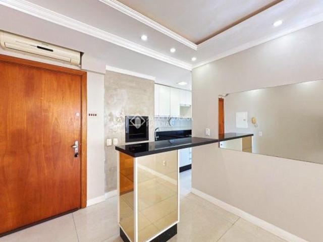 Apartamento com 2 quartos para venda, 61m² Camaquã