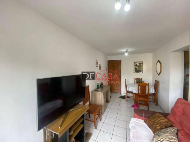 Apartamento com 2 Quartos para venda ou aluguel, 51m² Vila Invernada