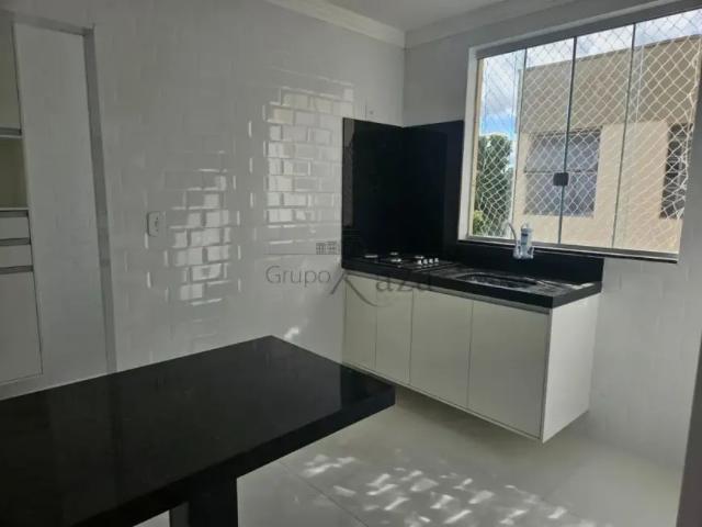 Apartamento com 2 Quartos para venda ou aluguel, 65m² Bosque dos Eucalíptos