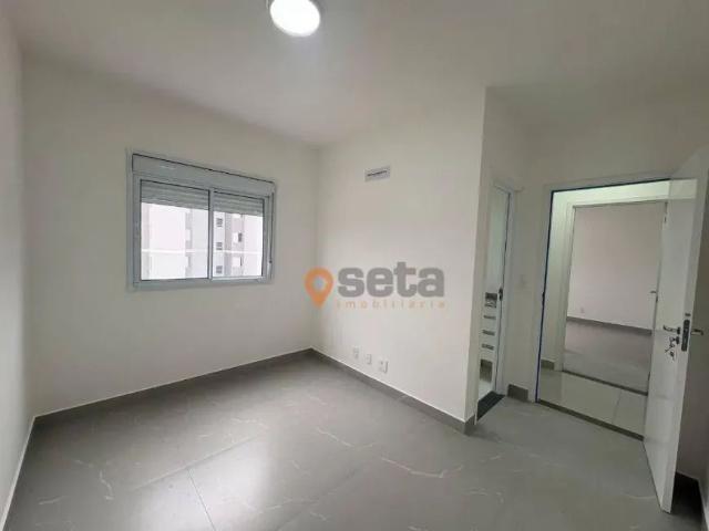 Apartamento com 2 Quartos para venda ou aluguel, 68m² Villa Branca