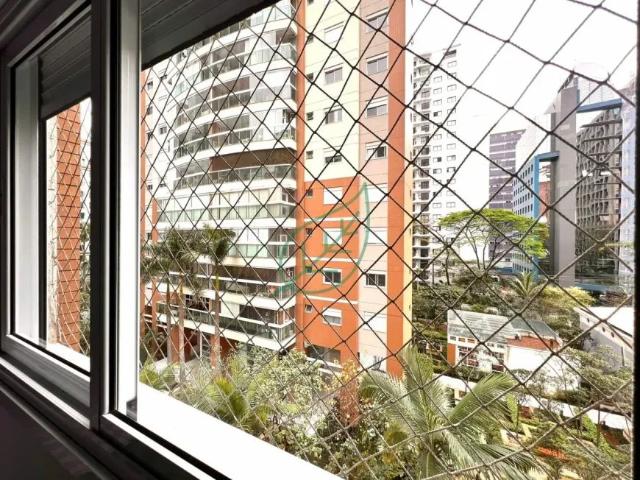 Apartamento com 2 Quartos para venda ou aluguel, 96m² Vila Olímpia