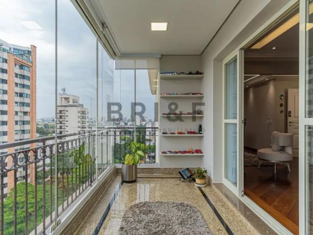 Apartamento com 2 Quartos para venda ou aluguel, 257m² Moema