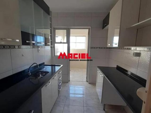 Apartamento com 2 quartos para venda no Jardim São Dimas região Central SJC