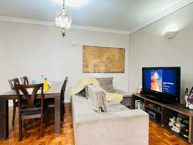 Apartamento com 2 quartos perto da praia do Boqueirão em Santos