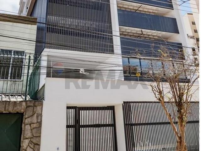 Apartamento com 2 quartos, suíte, 2 vagas, área de lazer, Jardim Glória Juiz de Fora