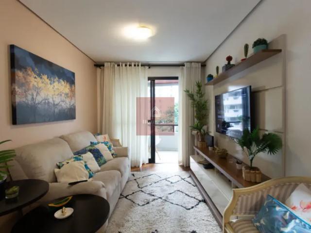 Apartamento com 2 quartos, sendo 1 suíte, 72m²