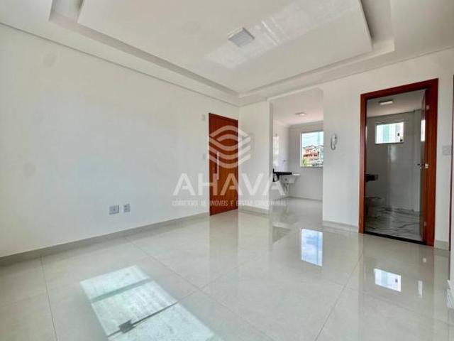 Apartamento com 2 Quartos sendo 1 Suíte 2 Banheiros 1 Vaga Copacabana