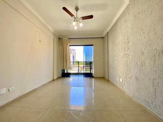 Apartamento com 2 quartos sendo 1 suíte à venda na Praia do Tombo Guarujá/SP