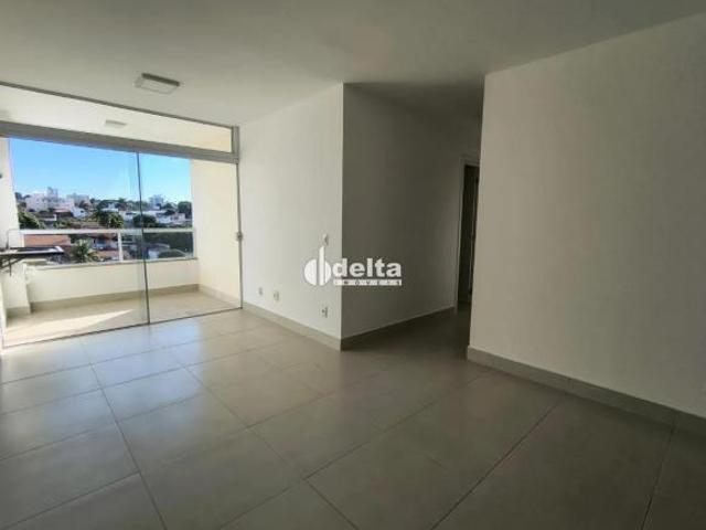 Apartamento com 2 quartos sendo 1 suíte disponível para venda no bairro Tubalina em Uberlândia MG