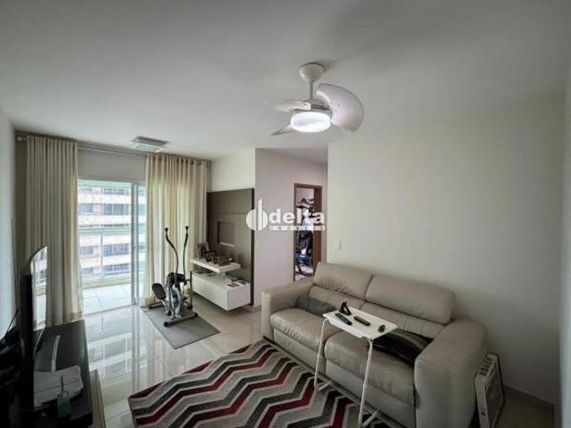 Apartamento com 2 quartos sendo 1 suíte disponível para venda no bairro Centro em Uberlândia MG