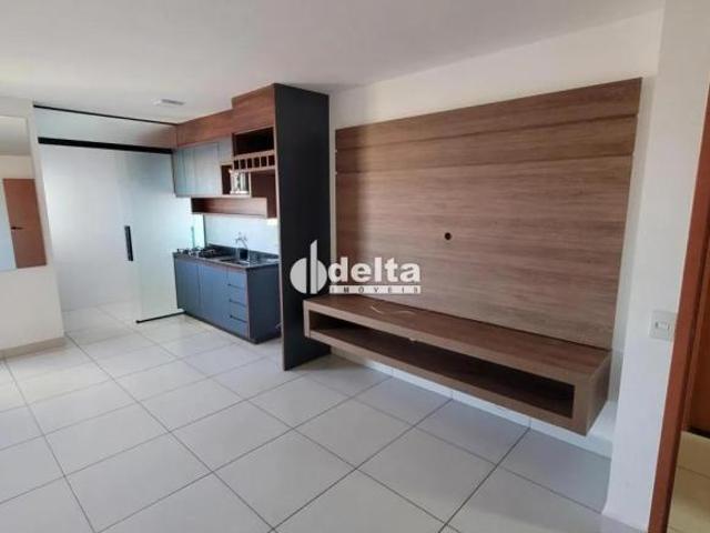 Apartamento com 2 quartos sendo 1 suíte, disponível para venda no bairro Novo Mundo em Uberlândia MG