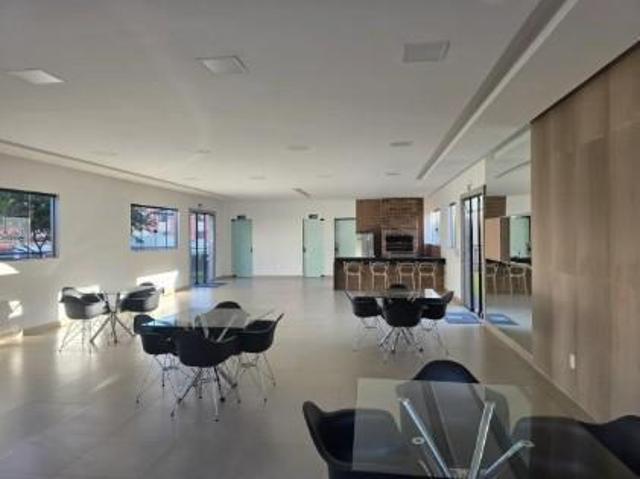 Apartamento com 2 quartos, sendo 1 suíte na Região Oeste