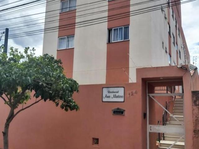 Apartamento com 2 quartos, sendo 1 suíte na Região Central