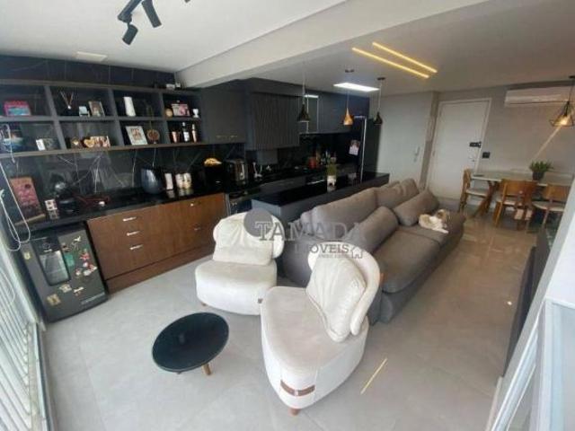 Apartamento com 2 quartos sendo 1 suíte, varanda, 1 vaga à venda, 59 m² por R$ 695,000,00 Penha de