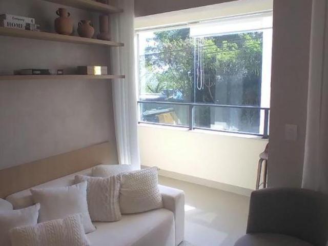 Apartamento com 2 quartos sendo 1 suíte, varanda gourmet no Parque Industrial com sol da manhã