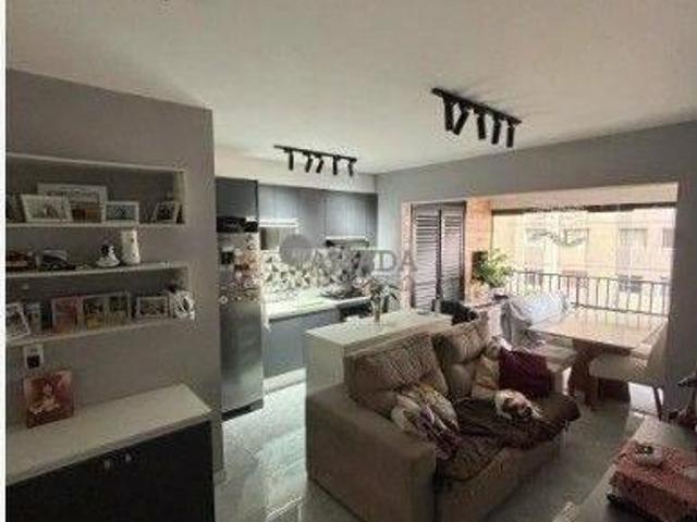 Apartamento com 2 quartos sendo 1 suíte, varanda gourmet, 1 vaga à venda, 57 m² por R$ 710.000 Brá