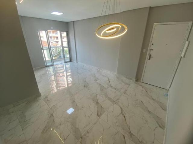 Apartamento com 2 quartos, Tupi, Praia Grande R$ 420 mil